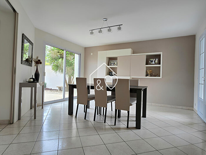 Maison à vendre - Les Essarts - 6 pièces - 3 chambres