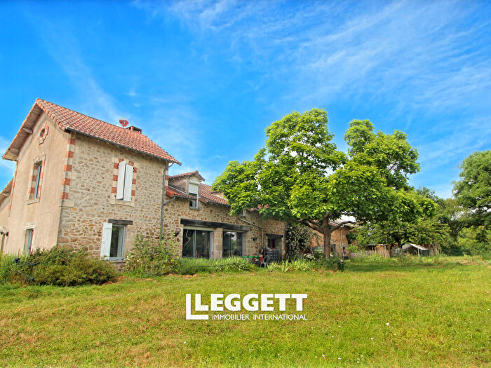 Maison 13 pièces à vendre - Saint-Junien