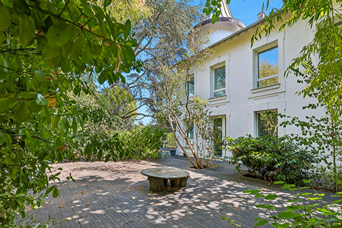 Maison 9 pièces à vendre à Suresnes, Liberté