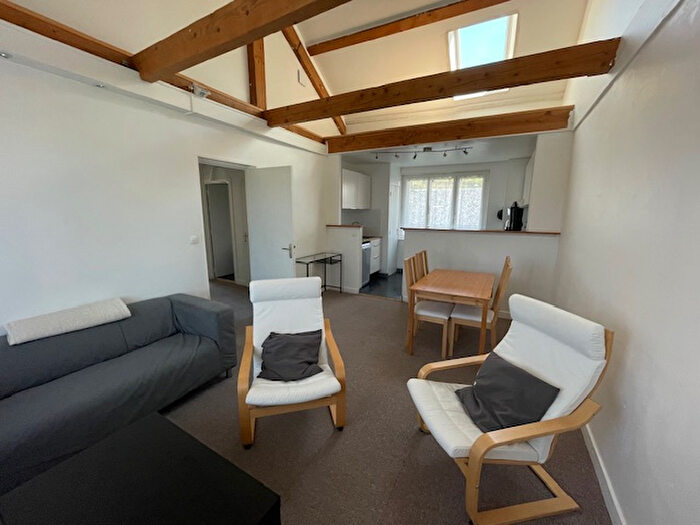 Saint-Nectaire : Appartement 3 pièces à louer