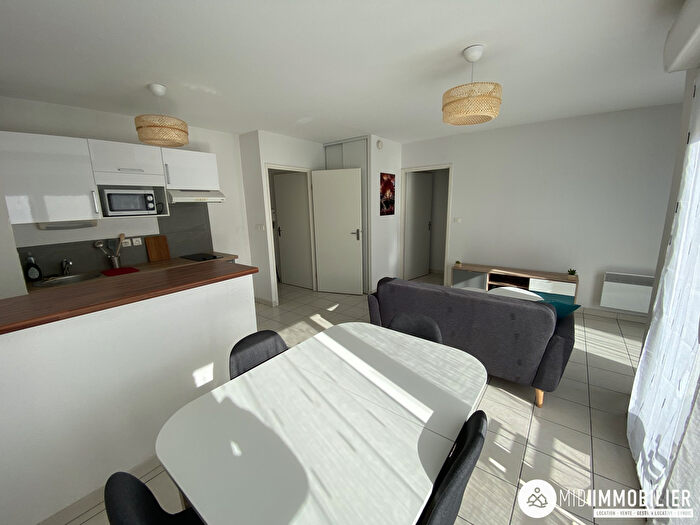 Appartement à louer - Albi - 2 pièces - 1 chambre