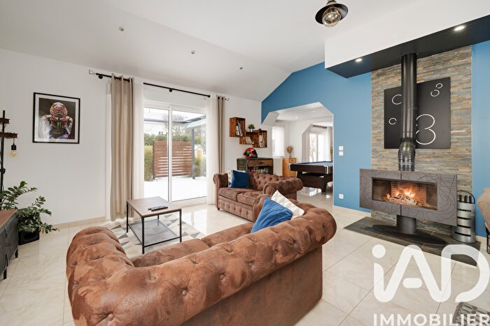 Maison à vendre - Valfroicourt - 7 pièces - 5 chambres