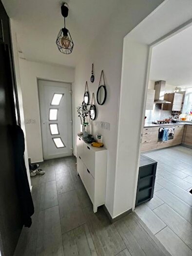 Maison à vendre - Meyzieu, Sud Est - 5 pièces - 3 chambres