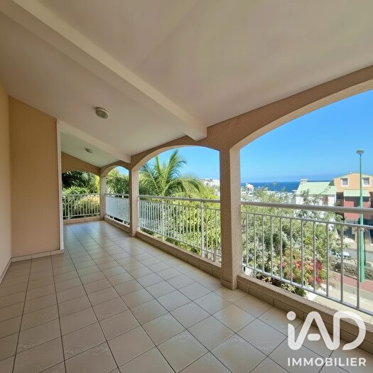 Saint-Paul, Saint-Gilles les Bains : Maison 8 pièces à vendre