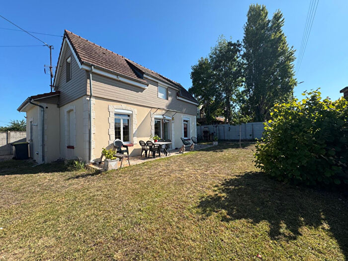 Maison à vendre - Saint-Aubin-lès-Elbeuf - 4 pièces - 3 chambres