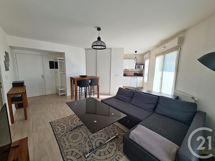 Évry, Centre-ville : Appartement 3 pièces à vendre