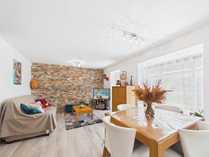 Antibes, Rabiac, Carriat, Les Semboules, Les Brusquets - Appartement 3 pièces à vendre