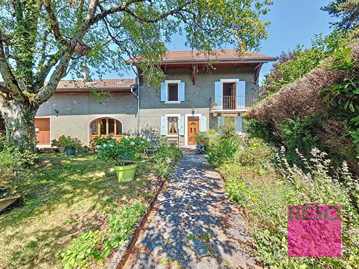 Maison à vendre - Cranves-Sales - 10 pièces - 7 chambres