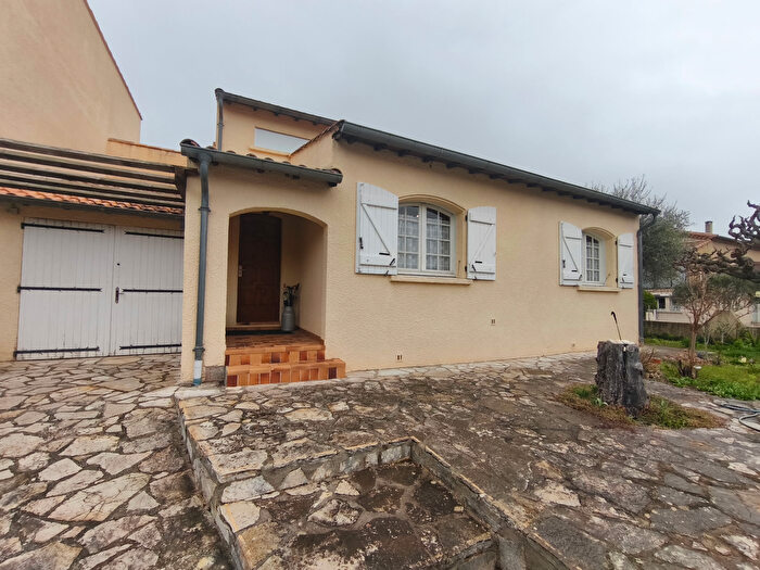 Maison à louer - Clermont-lHérault - 4 pièces - 3 chambres