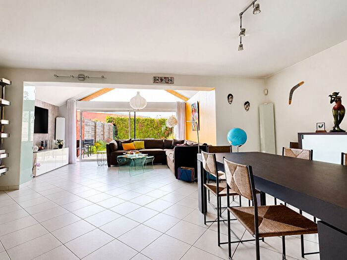 Maison 5 pièces à vendre - Wasquehal, Centre-ville, Pharos, Site Saint-Nicolas