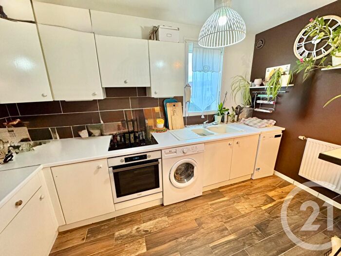 Appartement à vendre - Montigny-lès-Cormeilles, République - 3 pièces - 2 chambres