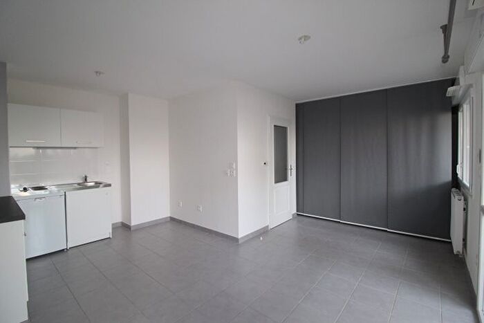 Appartement à louer - Chevigny-Saint-Sauveur - 1 pièce - 1 chambre