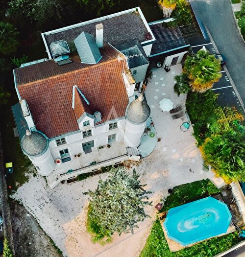 Maison 15 pièces à vendre - Pau, Dufau, Tourasse