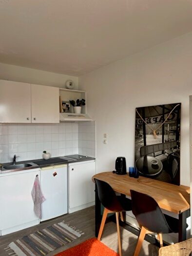 Appartement 1 pièce à louer à Quartiers Centre, Alphonse Guérin