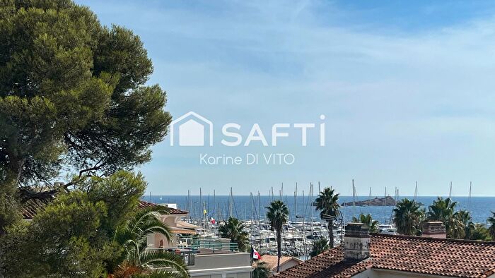 Appartement à vendre - Saint-Raphaël, Plateau Notre-Dame - 3 pièces - 2 chambres