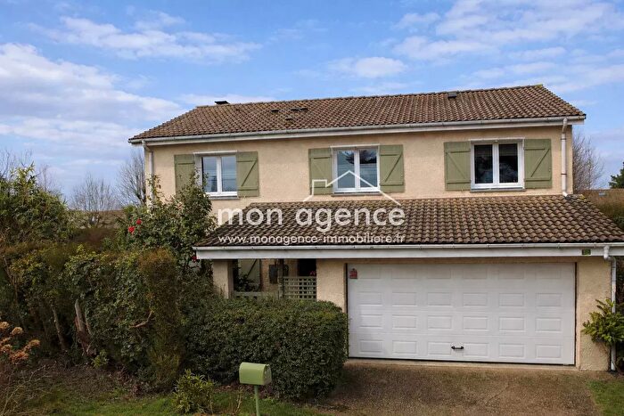 Maison à vendre - Franqueville-Saint-Pierre - 7 pièces - 4 chambres