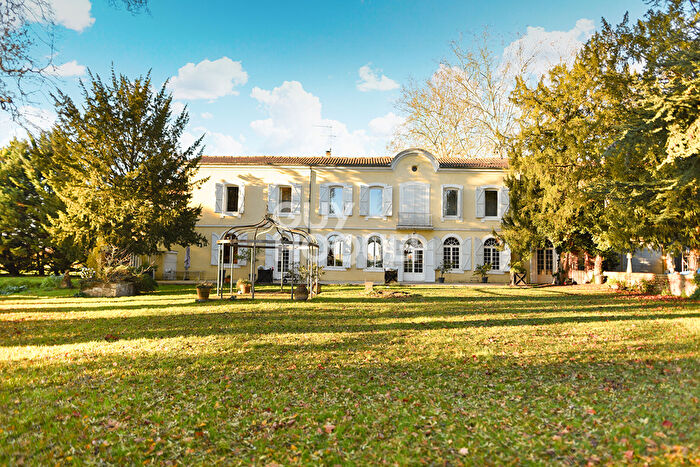 Maison à vendre - Rivières - 9 pièces - 5 chambres