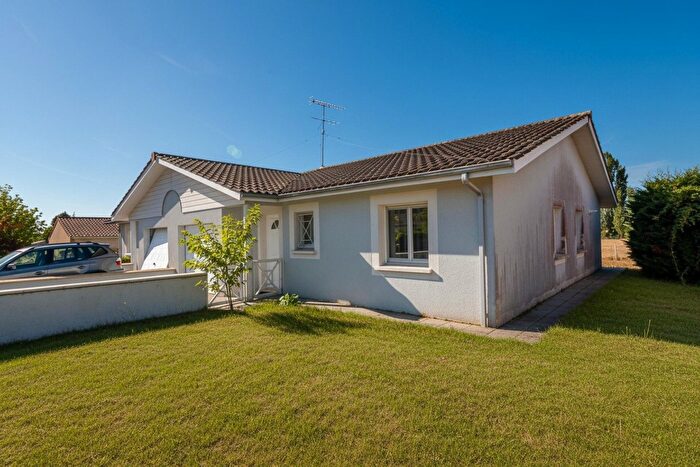 Saint-André-de-Cubzac : Maison 4 pièces à vendre