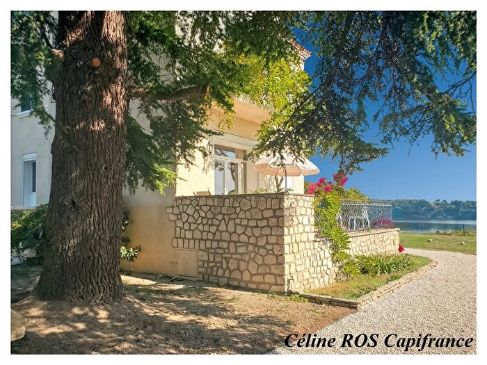 Maison à vendre - Istres, Etang - 11 pièces - 6 chambres