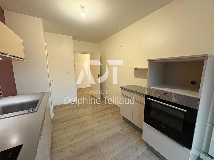 Appartement 2 pièces à Saint-Égrève, Rochepleine, à louer