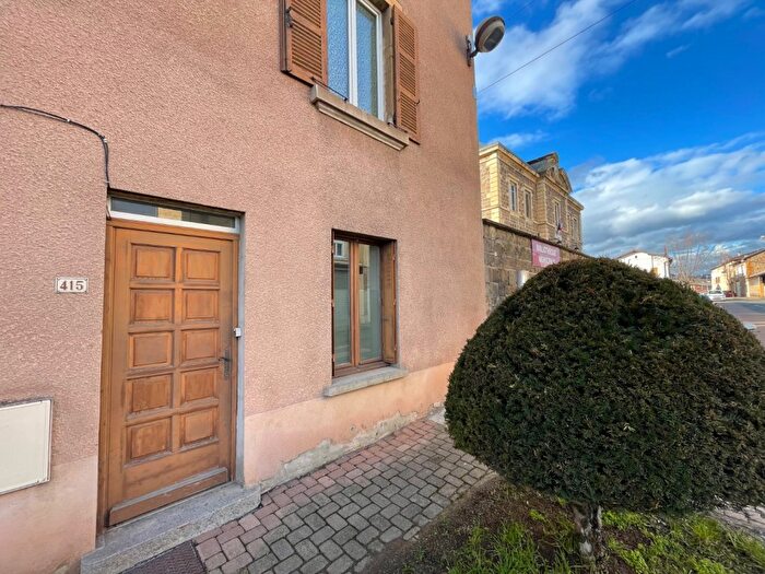 Maison à vendre - Saint-Étienne-des-Oullières - 5 pièces - 3 chambres