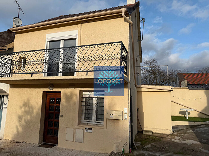Maison à louer - Brétigny-sur-Orge, La Roseraie - 3 pièces - 2 chambres