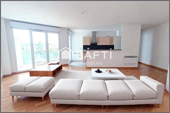 Appartement à vendre - Mantes-la-Ville, Centre-ville - 3 pièces - 2 chambres