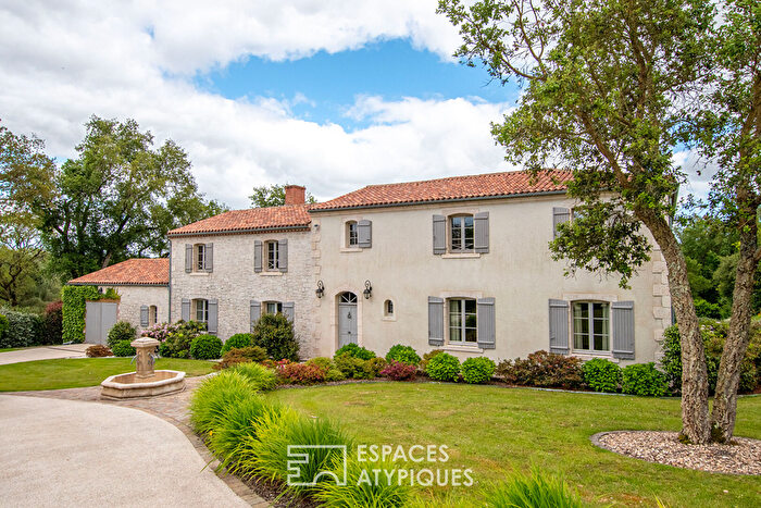 Maison à vendre - Saint-Vincent-sur-Graon - 10 pièces - 4 chambres