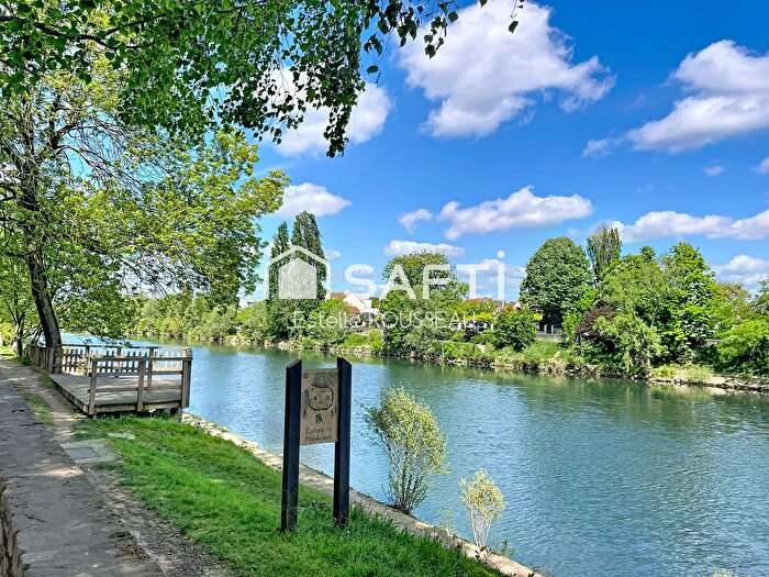 Appartement 4 pièces à Saint-Maur-des-Fossés, Parc de Saint-Maur, à vendre