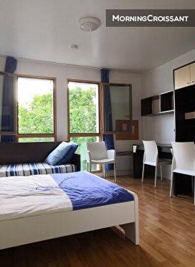 Appartement 1 pièce à Rueil sur Seine-Plaine-Gare, Rueil-Malmaison, à louer