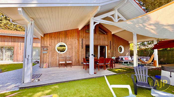 Maison à vendre - Lège-Cap-Ferret - 6 pièces - 5 chambres