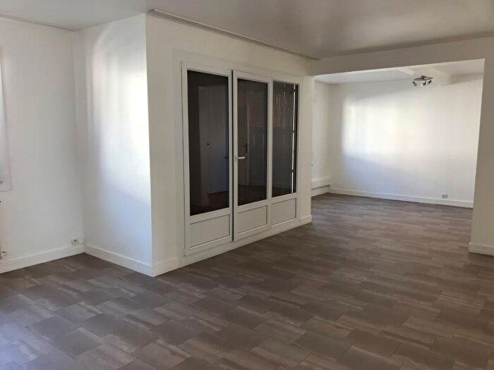 Louviers, Centre-ville - Appartement 5 pièces à louer