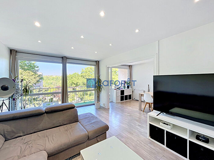 Appartement 4 pièces à vendre à Saintry-sur-Seine