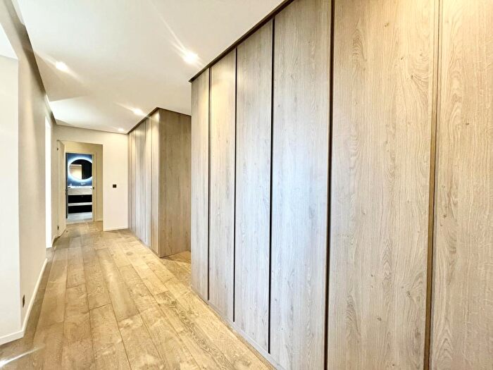 Neuilly-sur-Seine, Parc de Neuilly - Appartement 3 pièces à louer