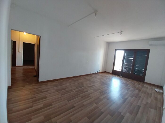 Appartement à vendre - Saint-Denis - 3 pièces - 2 chambres