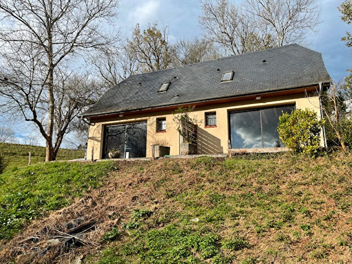 Maison à vendre - Oloron-Sainte-Marie - 3 pièces - 2 chambres