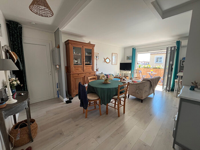 Appartement 3 pièces à vendre à Fleury, Saint-Pierre, Les Cabanes