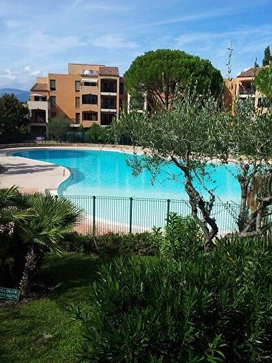 Mougins - Appartement 3 pièces à louer