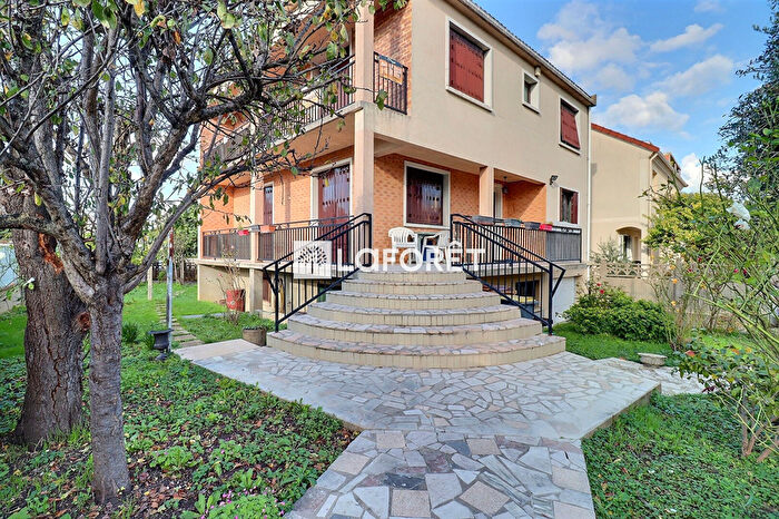 Maison à vendre - Vitry-sur-Seine, Les Ardoines - 6 pièces - 5 chambres