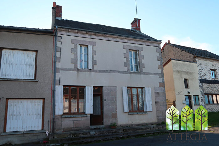 Maison à vendre - Clugnat - 4 pièces - 3 chambres