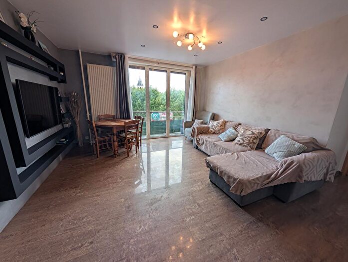 Appartement à vendre - Ris-Orangis, Réno, Gare, Oiseaux - 4 pièces - 3 chambres