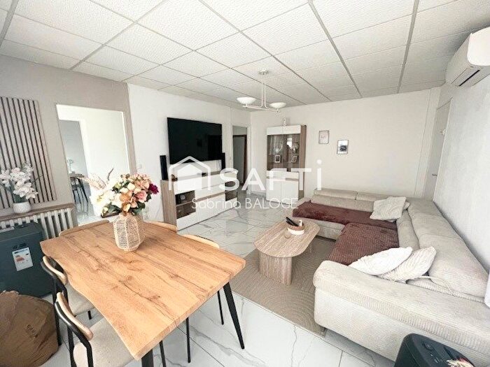 Maison à vendre - Vias, Ville - 6 pièces - 4 chambres