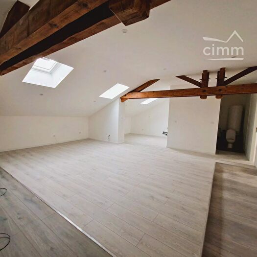 Appartement à vendre - La Tour-du-Pin - 4 pièces - 3 chambres