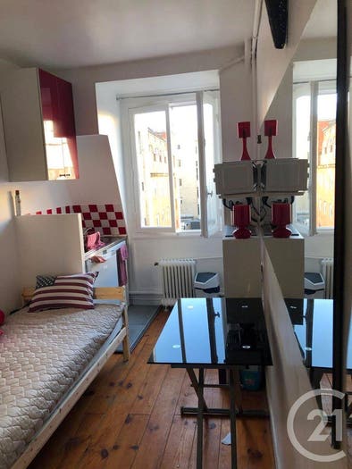 Paris 8ème arrondissement - Appartement 1 pièce à louer