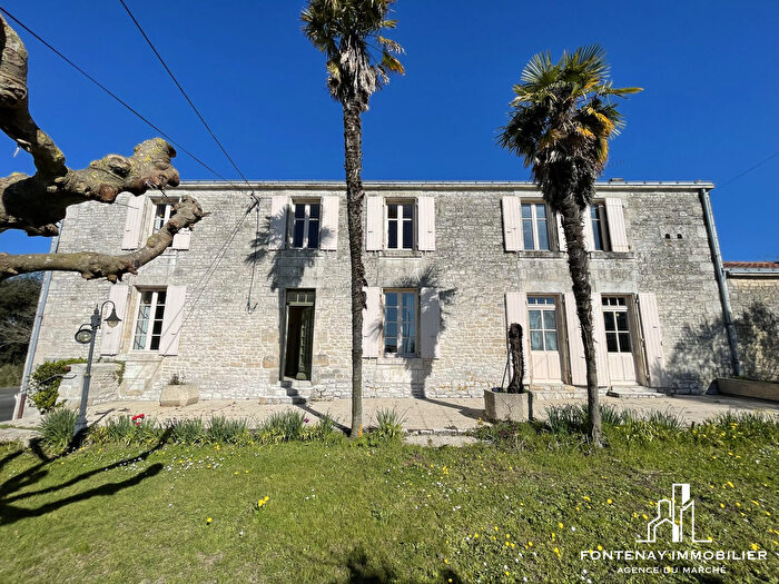 Maison 8 pièces à vendre - Nieul-sur-lAutise