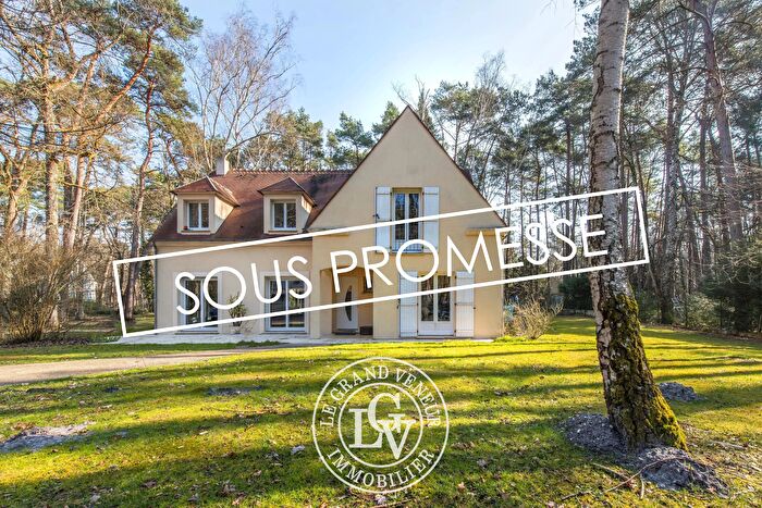 Maison à vendre - Arbonne-la-Forêt - 9 pièces - 5 chambres