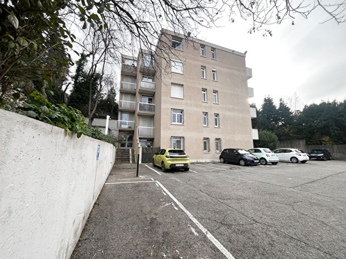 Appartement à vendre - Nîmes, Gambetta - 1 pièce