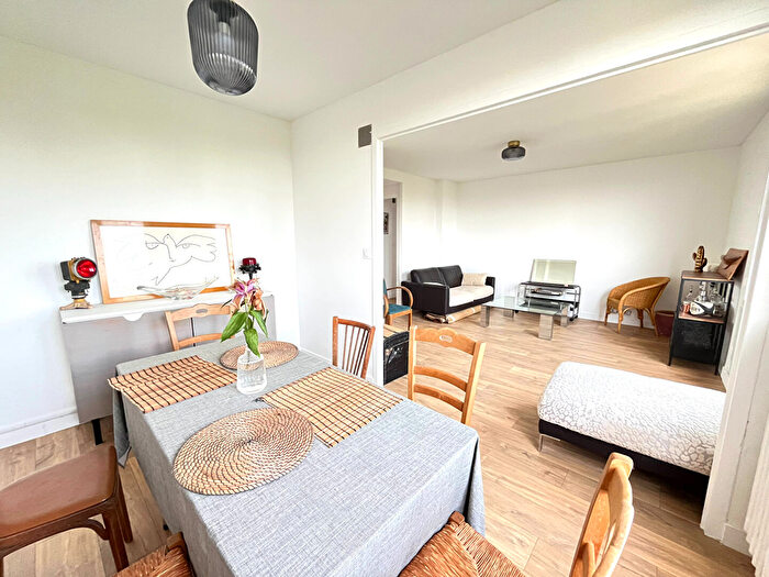 Quartiers Nord-Ouest, Villejean : Appartement 4 pièces à vendre