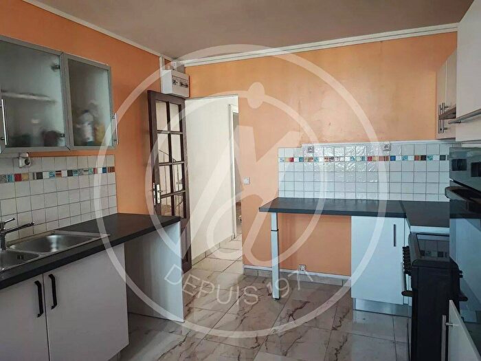 Les Abymes - Appartement 5 pièces à louer