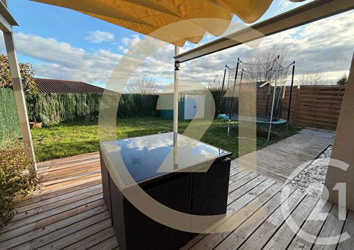 Appartement à louer - LIsle-dAbeau, Côteau de Chasse - 3 pièces - 2 chambres